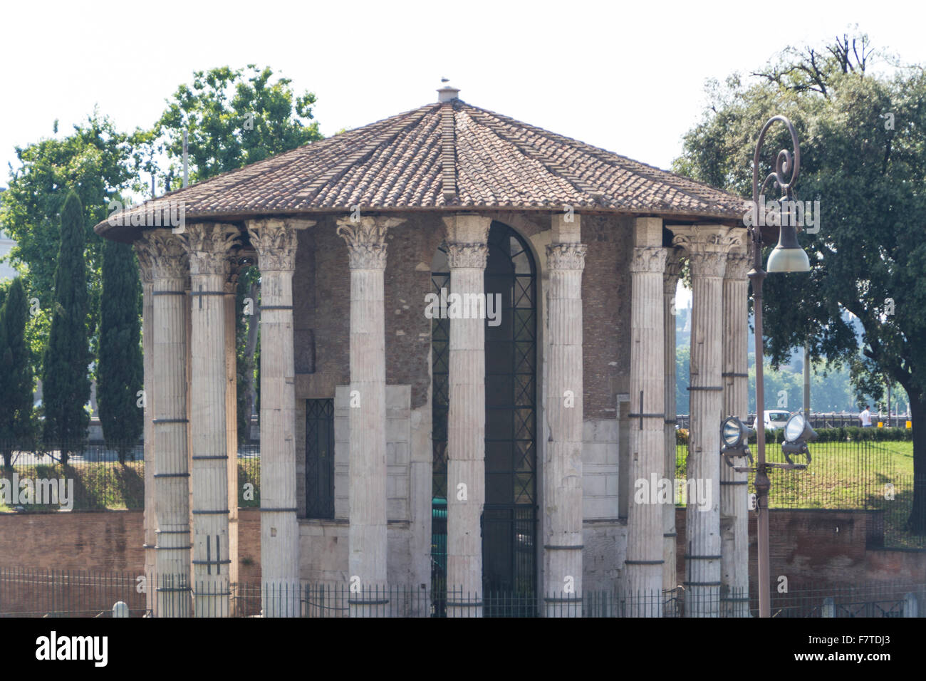 Rome - Vesta temple Stock Photo - Alamy