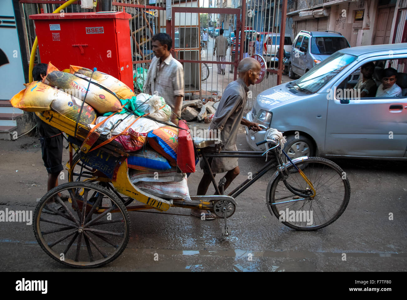 Load rickshaw hi-res stock photography and images - Alamy
