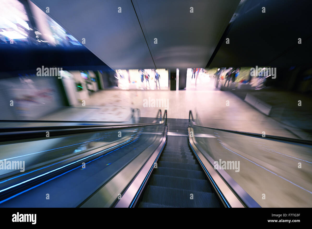 modern bright shopping mall indoor architecture Stock Photo - Alamy