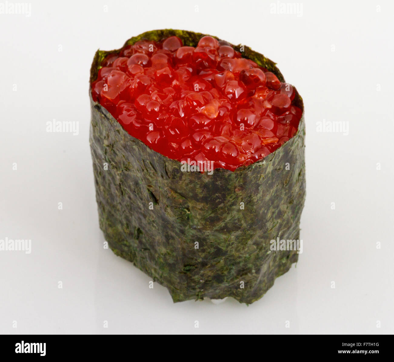 macro shot of Salmon egg on sushi nikiri roll Stock Photo - Alamy