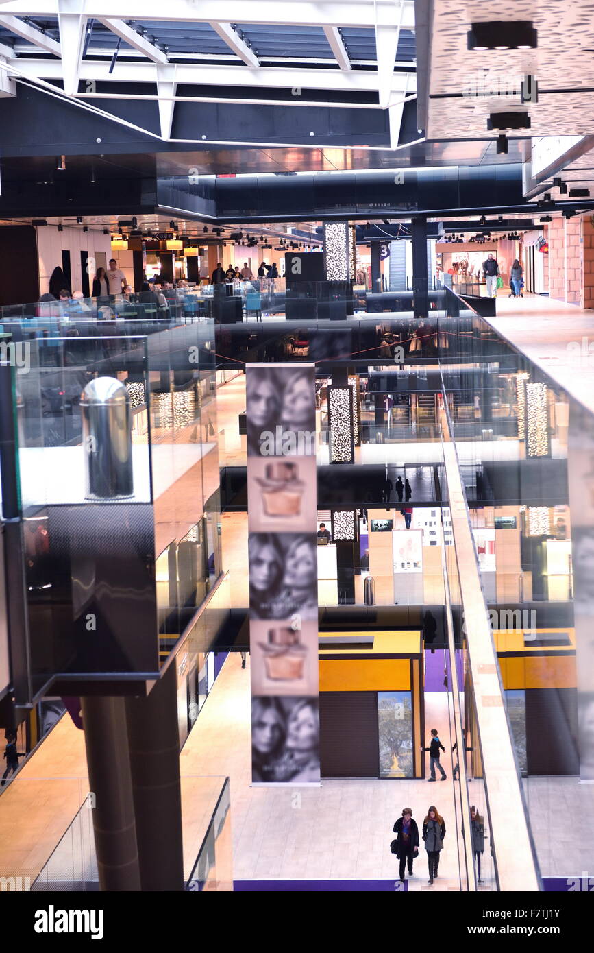 modern bright shopping mall indoor architecture Stock Photo - Alamy