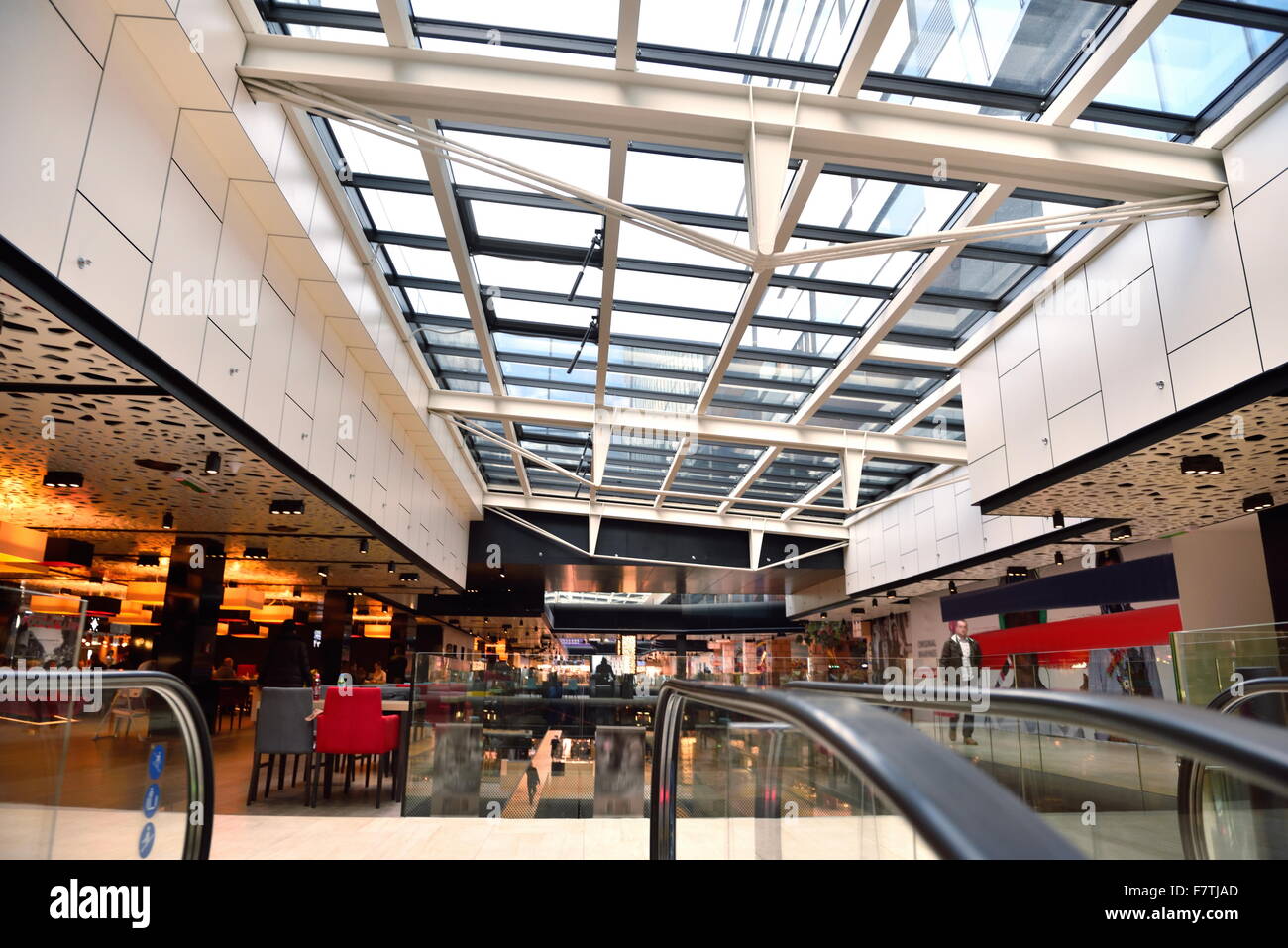 modern bright shopping mall indoor architecture Stock Photo - Alamy