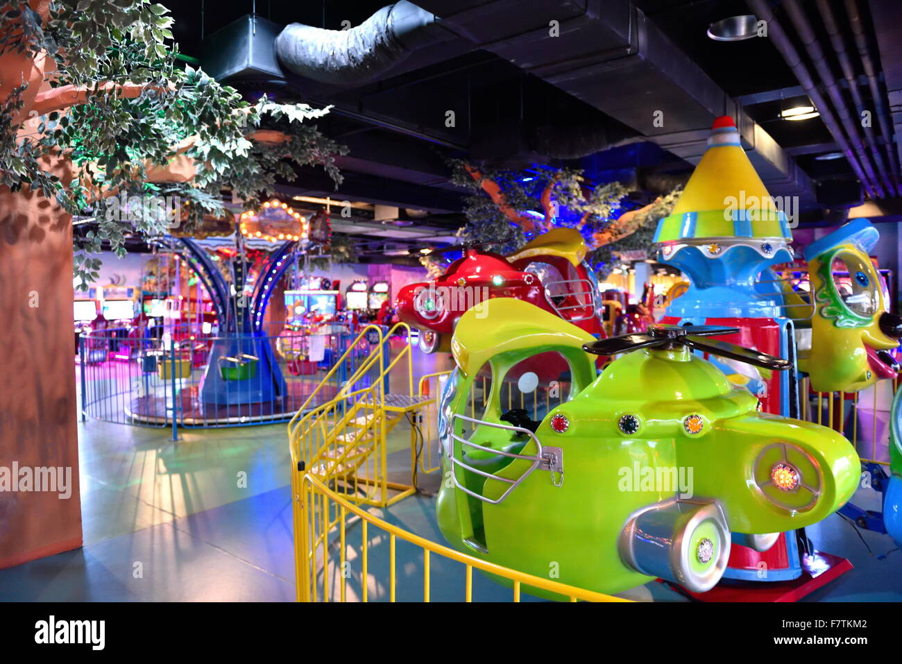 modern shopping mall playground for kids and video games Stock Photo ...