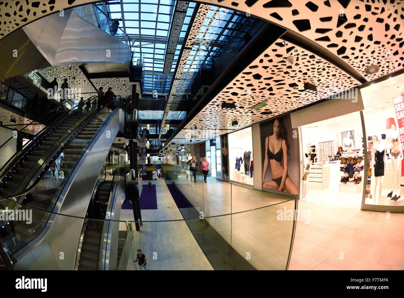 modern bright shopping mall indoor architecture Stock Photo - Alamy