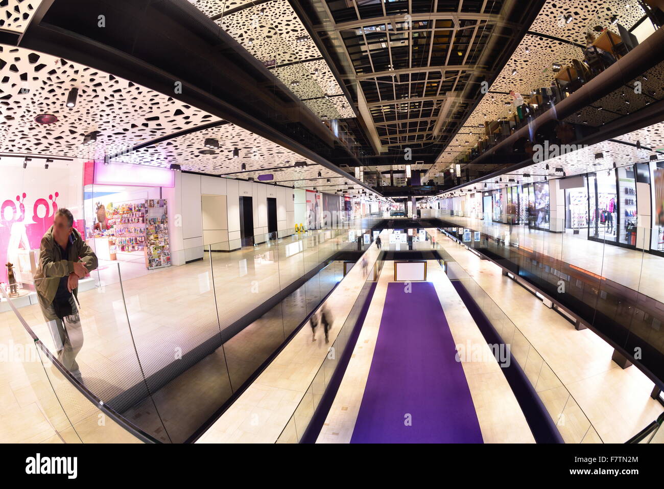 modern bright shopping mall indoor architecture Stock Photo - Alamy