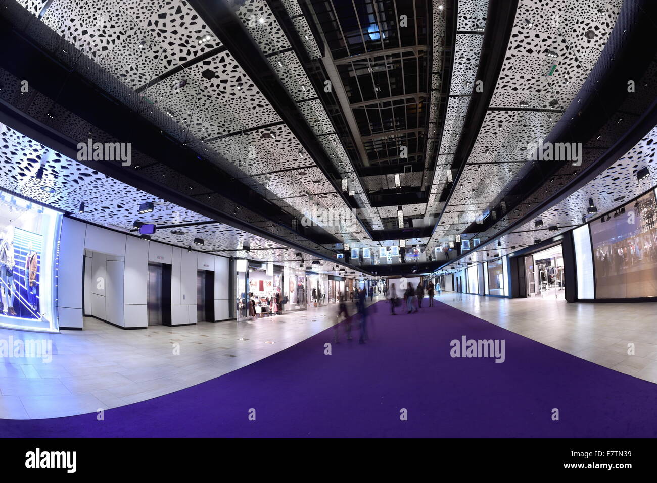 modern bright shopping mall indoor architecture Stock Photo - Alamy