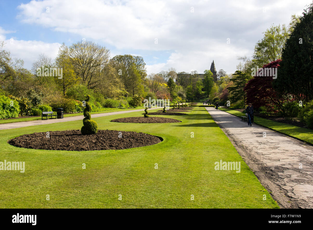 Seton Park Aberdeen in sunshine Stock Photo - Alamy