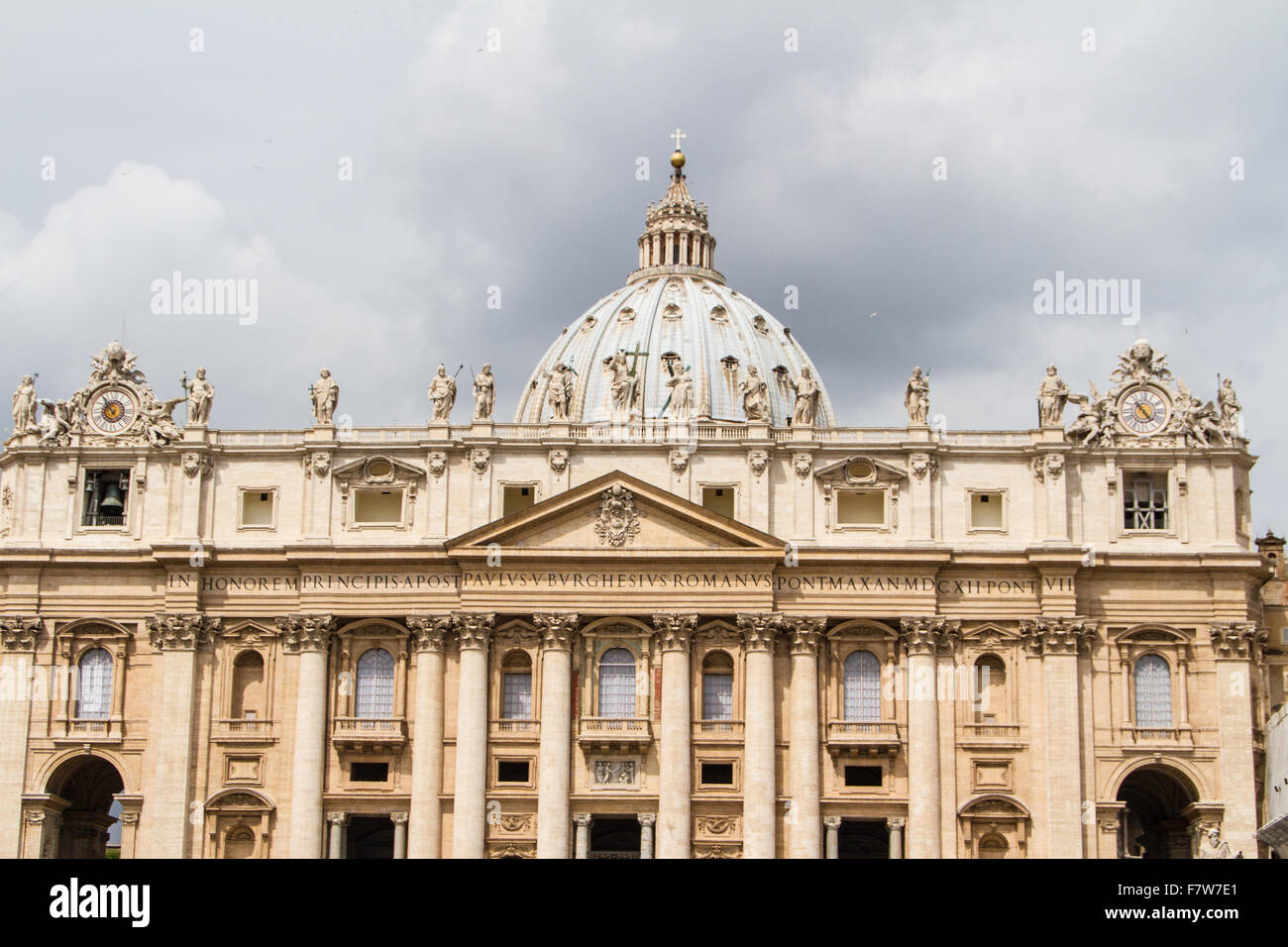 Basilica di San Pietro, Rome Italy Stock Photo - Alamy