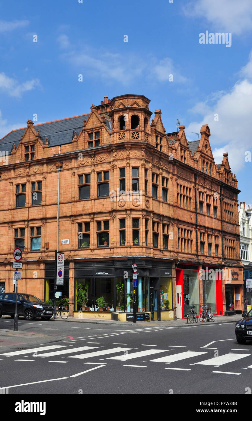 Victorian terra cotta building on corner of Almeida Street and Upper ...