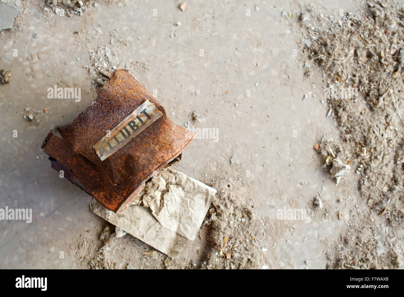 View of rusted pail in an abandoned house Stock Photo - Alamy