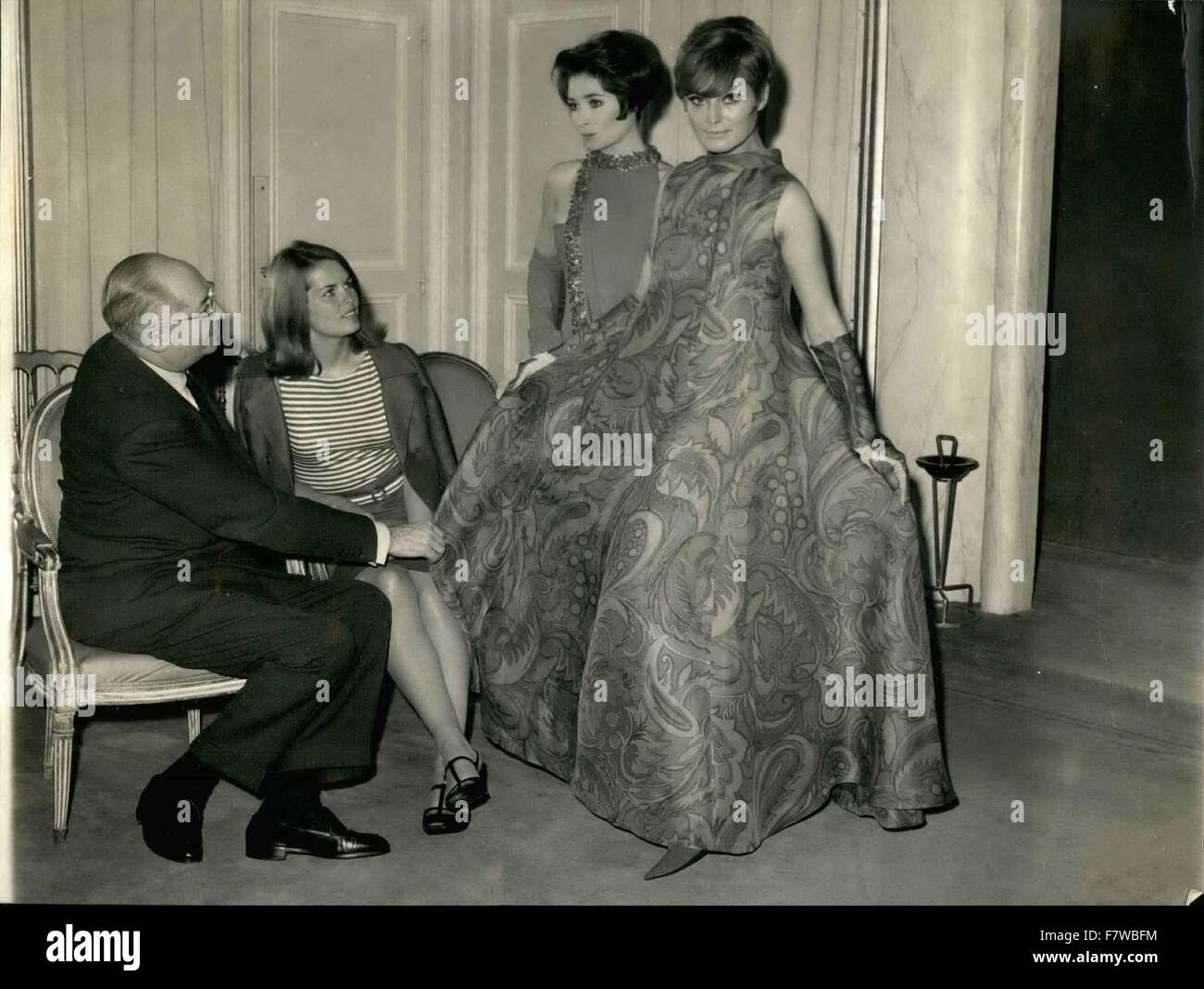 1965 - Pamela Werner Queen Of New York Summer Festivals On Visit To ...