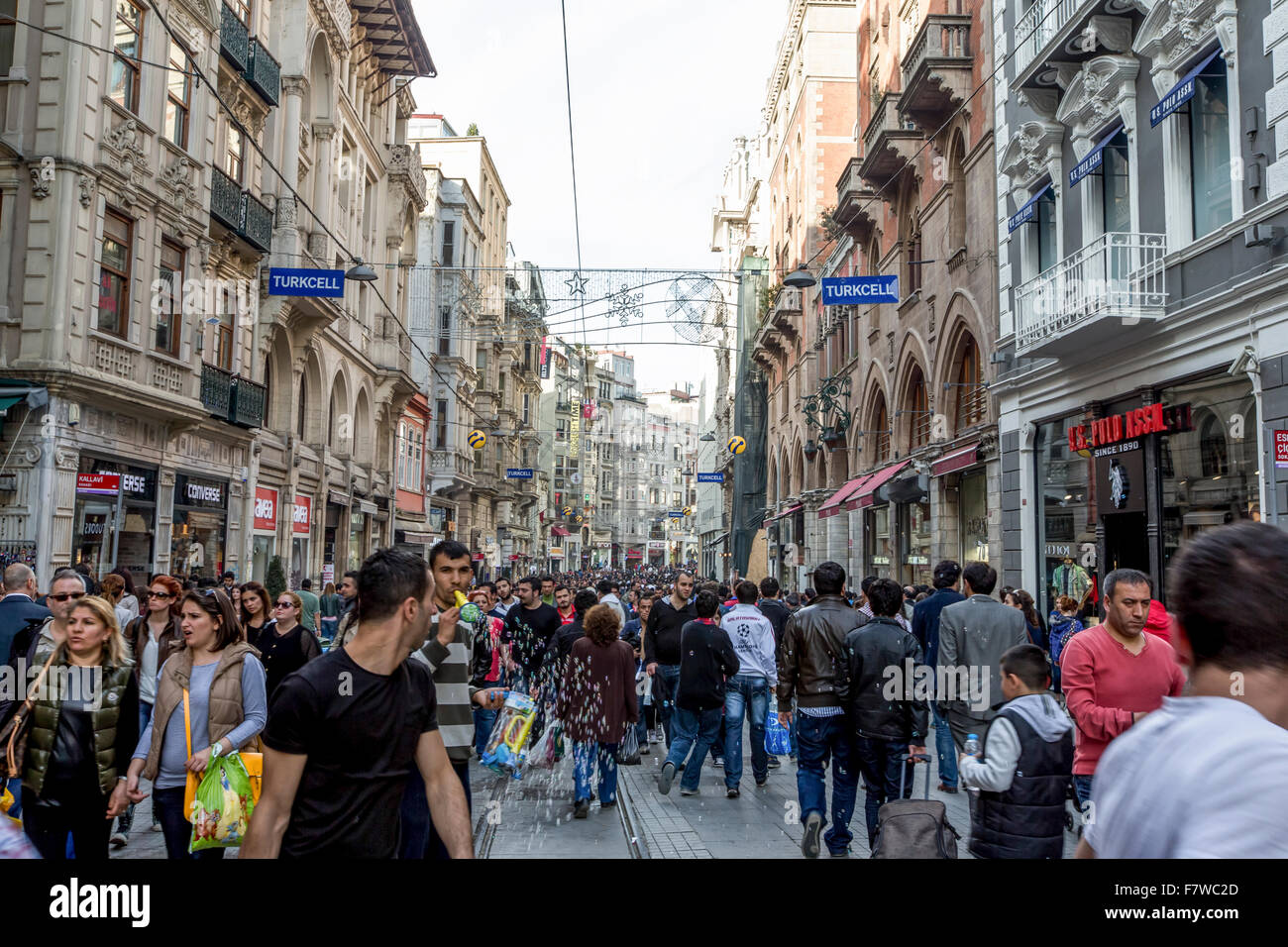 Istiklal caddesi hi-res stock photography and images - Alamy