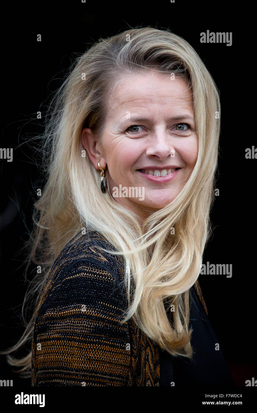 Princess Mabel of The Netherlands attend the award ceremony of the ...