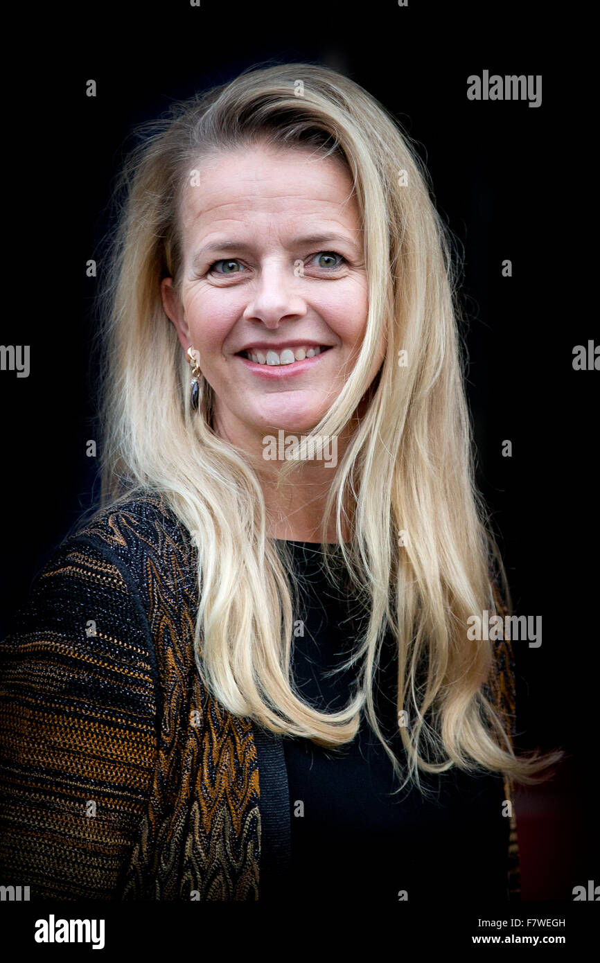 Princess Mabel of The Netherlands attend the award ceremony of the ...