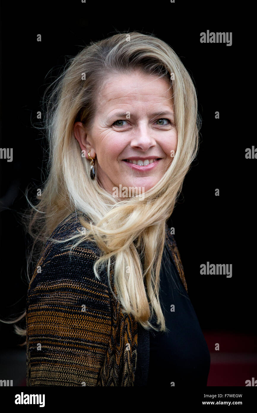 Princess Mabel of The Netherlands attend the award ceremony of the ...