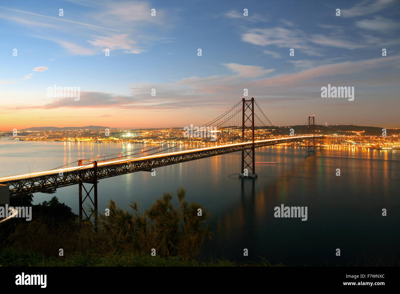 Rio tagus hi-res stock photography and images - Alamy