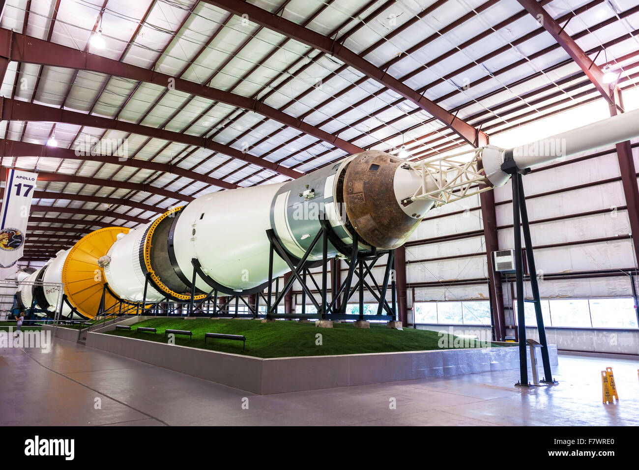 Saturn v rocket hi-res stock photography and images - Alamy