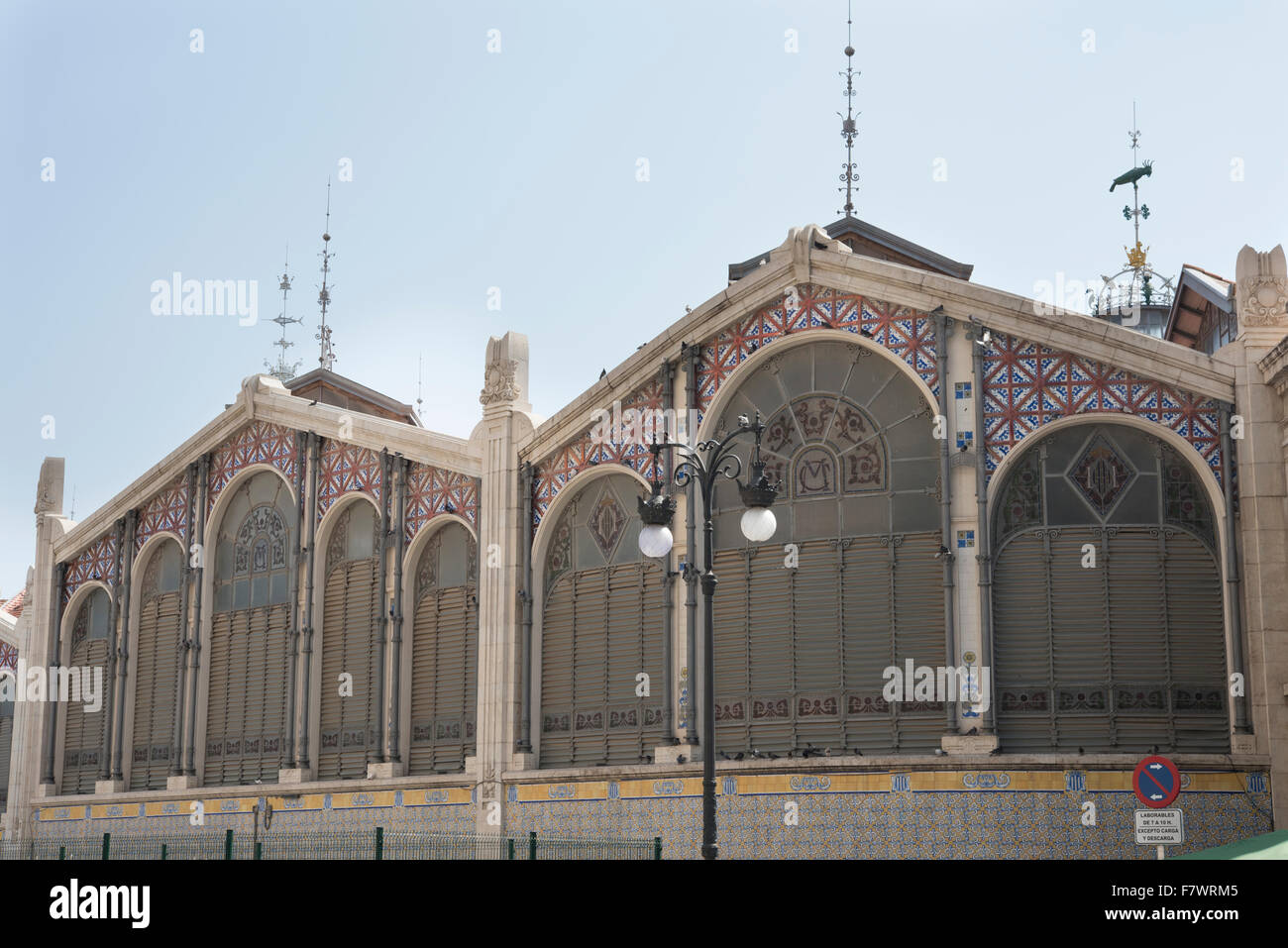 Valencia art deco architecture hi-res stock photography and images - Alamy