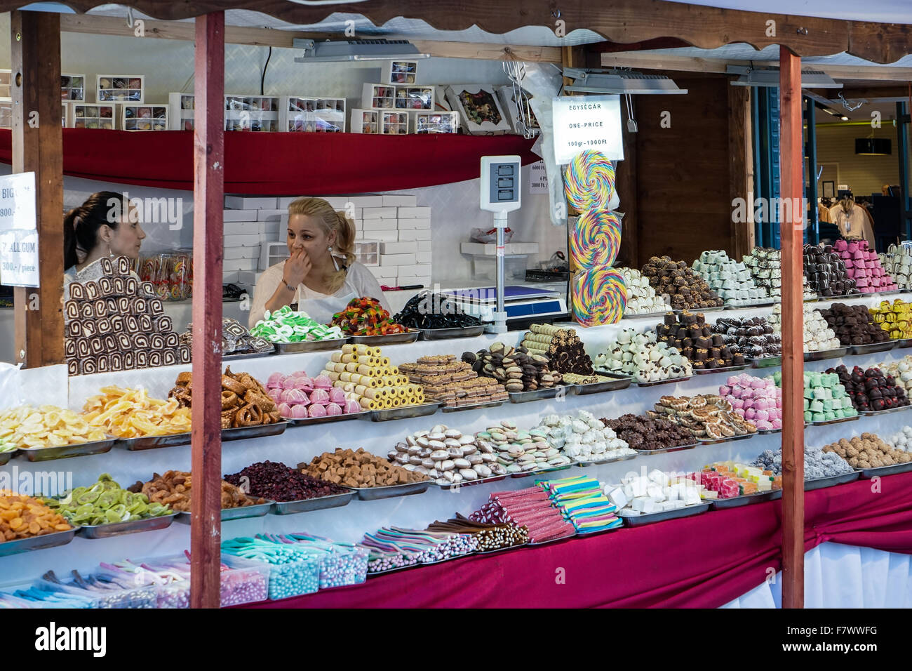 Budapest bakery hi-res stock photography and images - Alamy