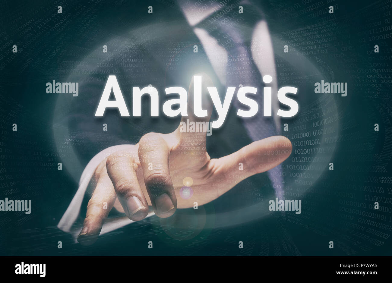 Expert analysis hi-res stock photography and images - Alamy