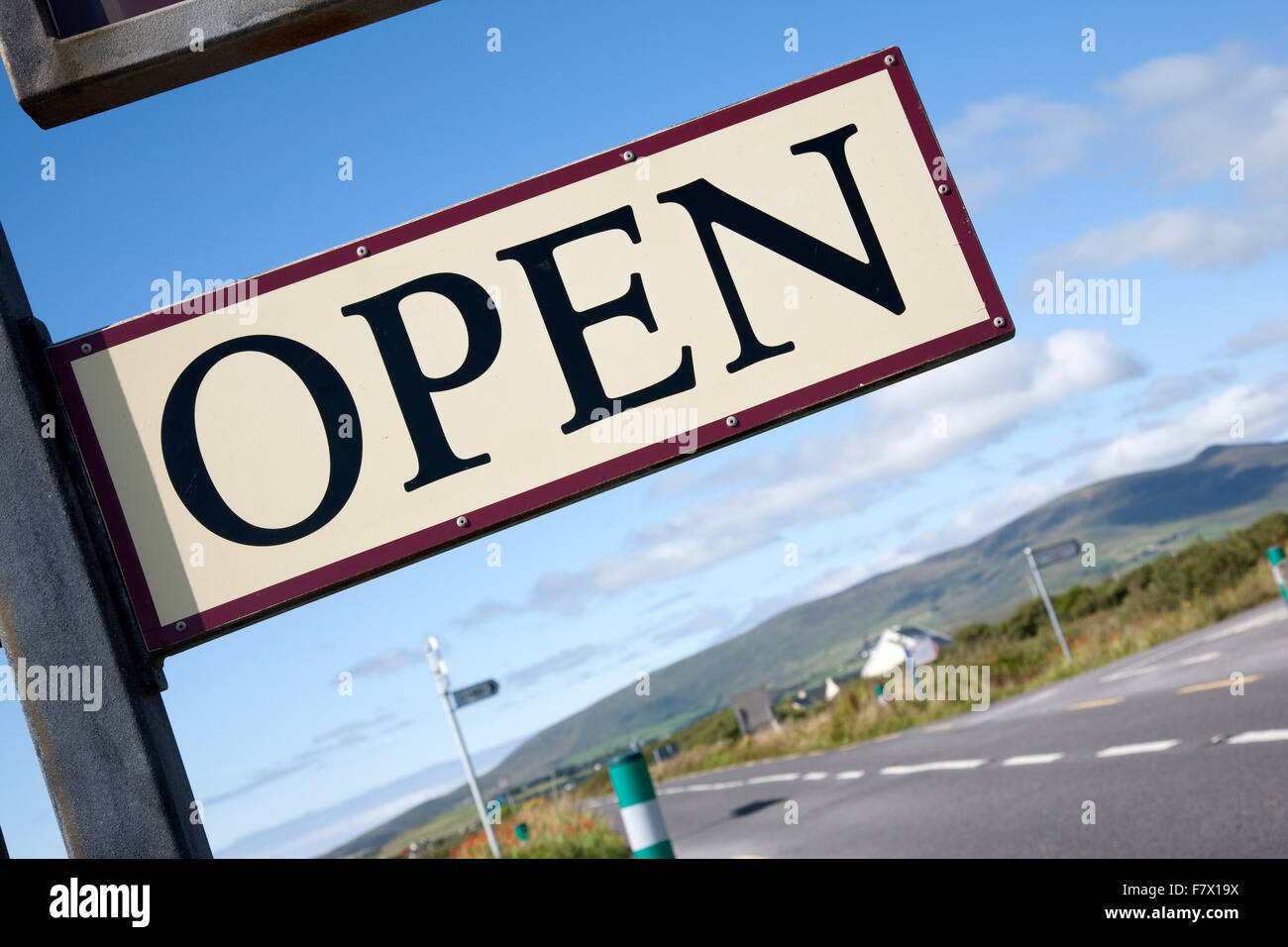 Open Sign on Diagonal Slant Stock Photo - Alamy