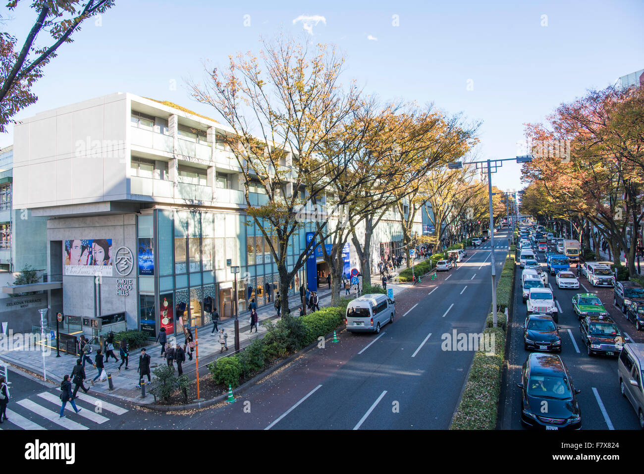Japan tokyo omotesando hills hi-res stock photography and images - Alamy