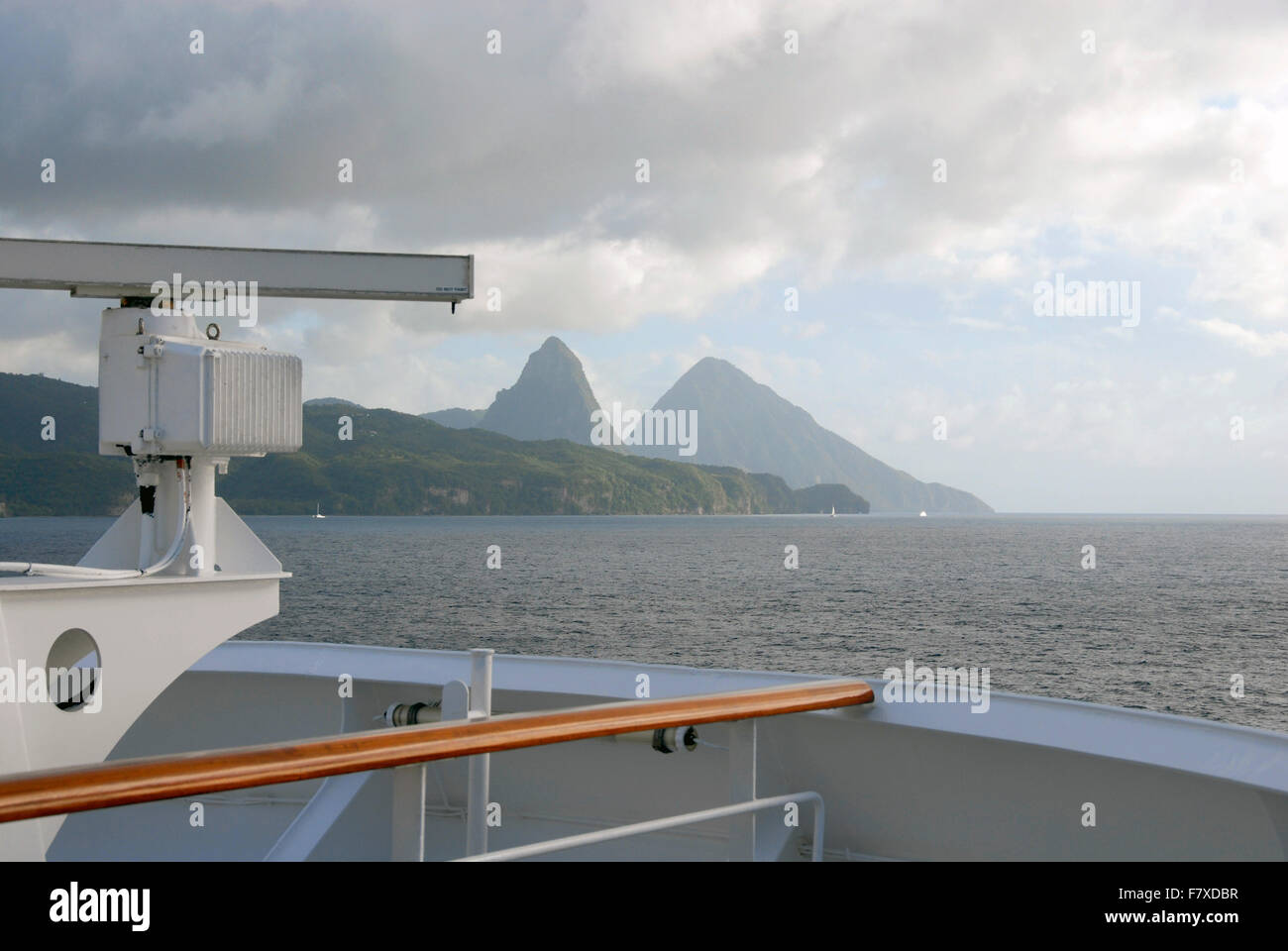 St lucia pitons hi-res stock photography and images - Alamy