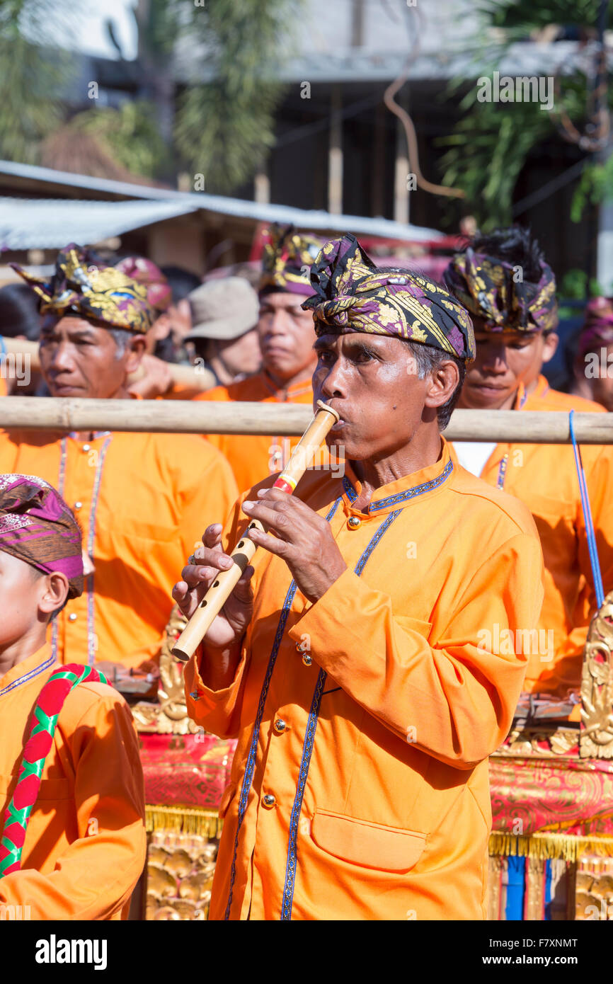 Balinese flute hi-res stock photography and images - Alamy