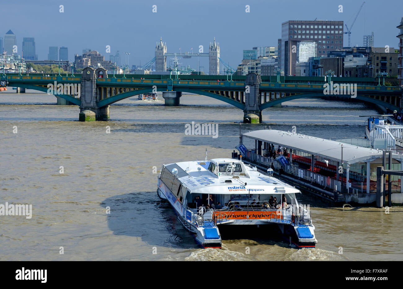 Thames clipper hi-res stock photography and images - Alamy