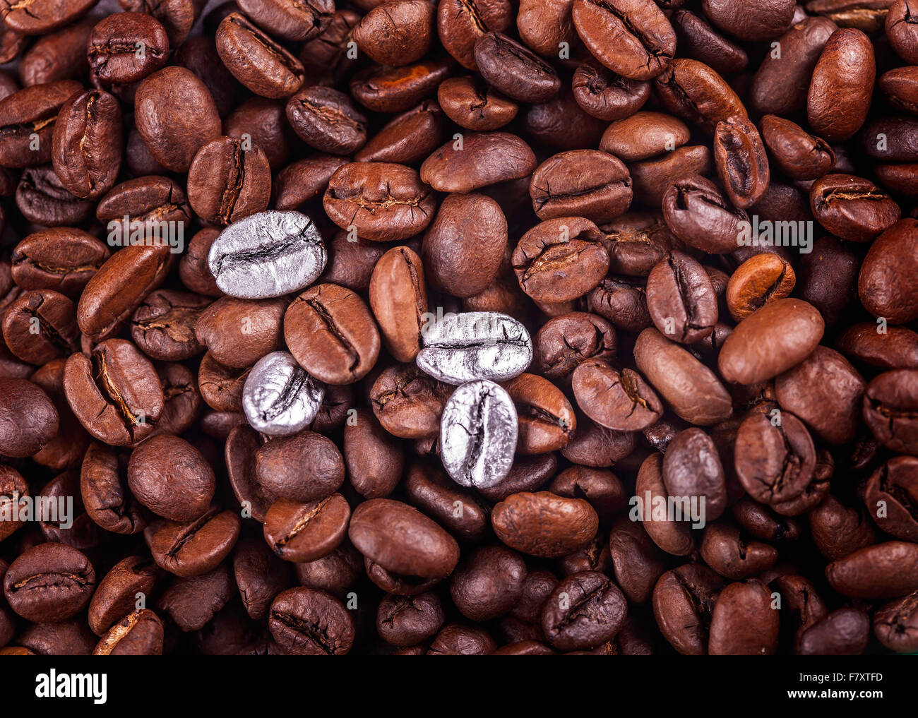 Silver coffee beans, background, close up Stock Photo - Alamy