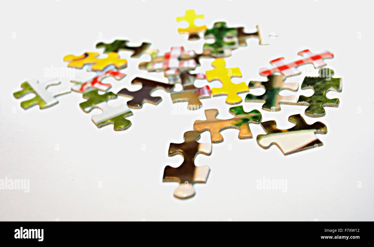 Picture puzzle hi-res stock photography and images - Alamy