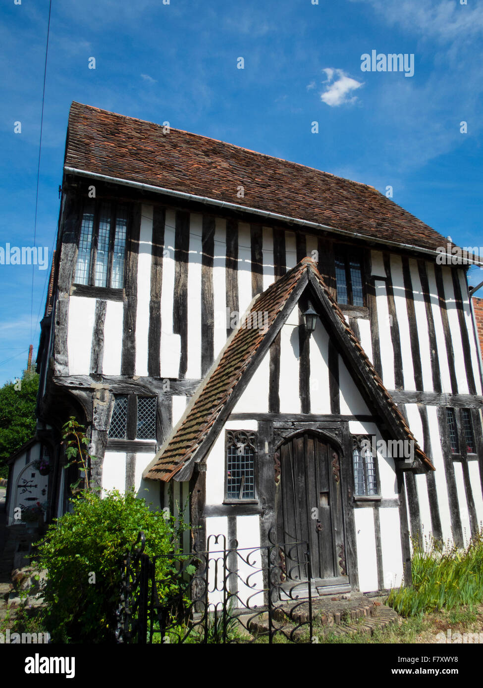 old white wood timber house Stock Photo - Alamy