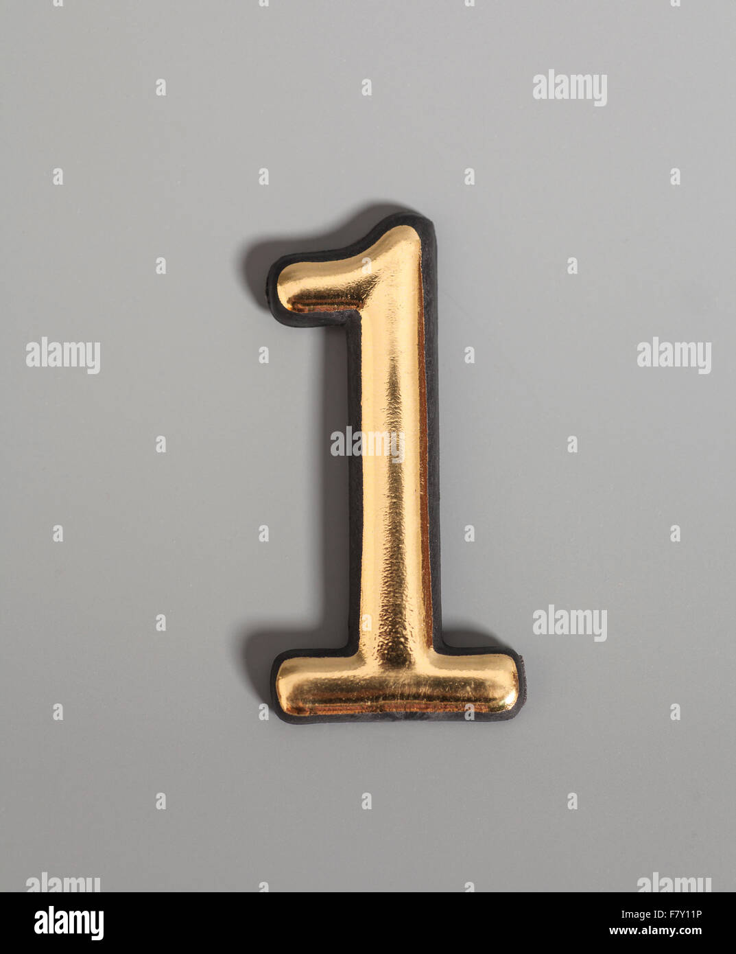 Golden bold font hi-res stock photography and images - Alamy