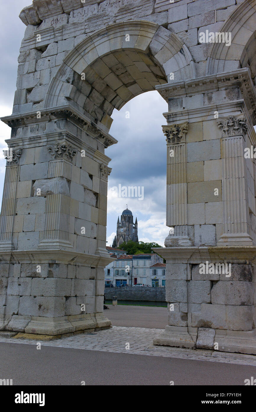 Arc de Germanicus, a Roman triumphal arch built in 18 or 19 AD ...