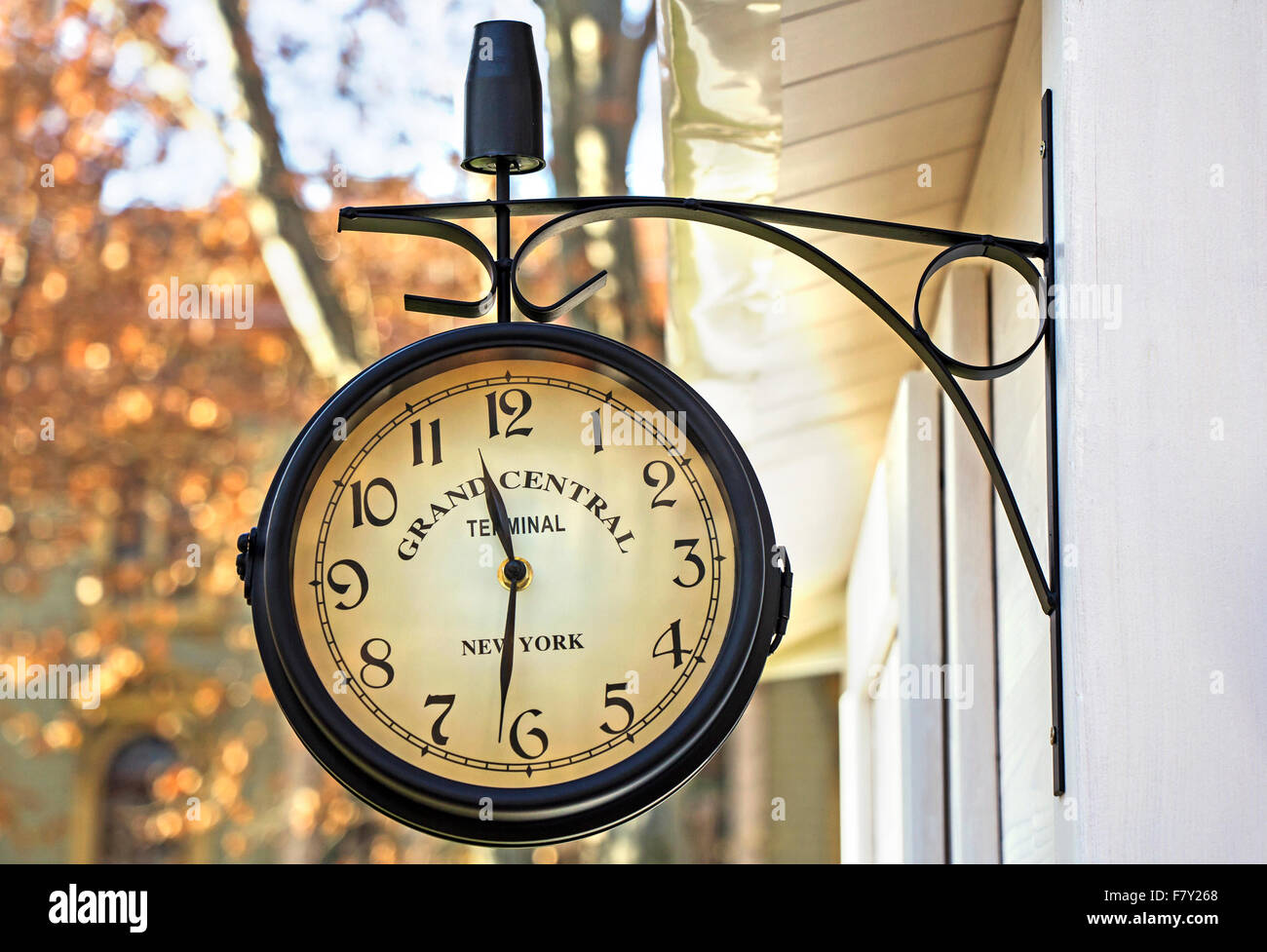 Grand old age hi-res stock photography and images - Alamy