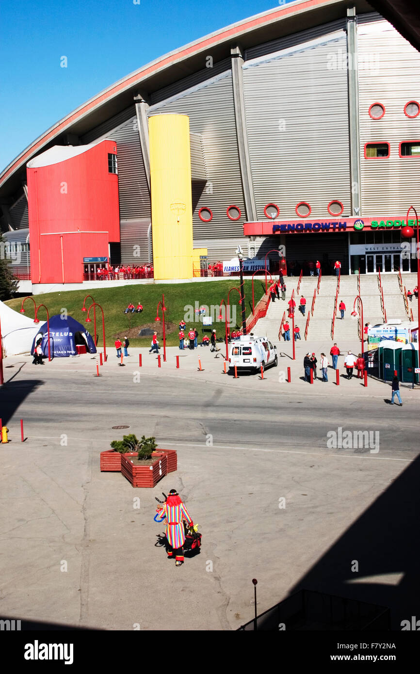 Calgary flames fans hi-res stock photography and images - Alamy