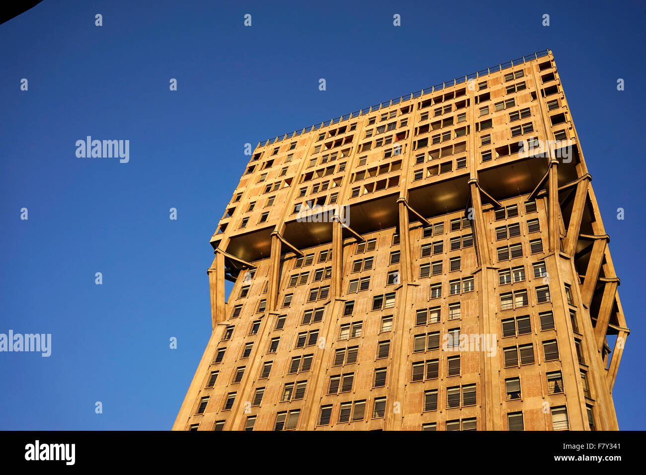 Torre Velasca Tower in city centre of Milan. Italy Stock Photo - Alamy