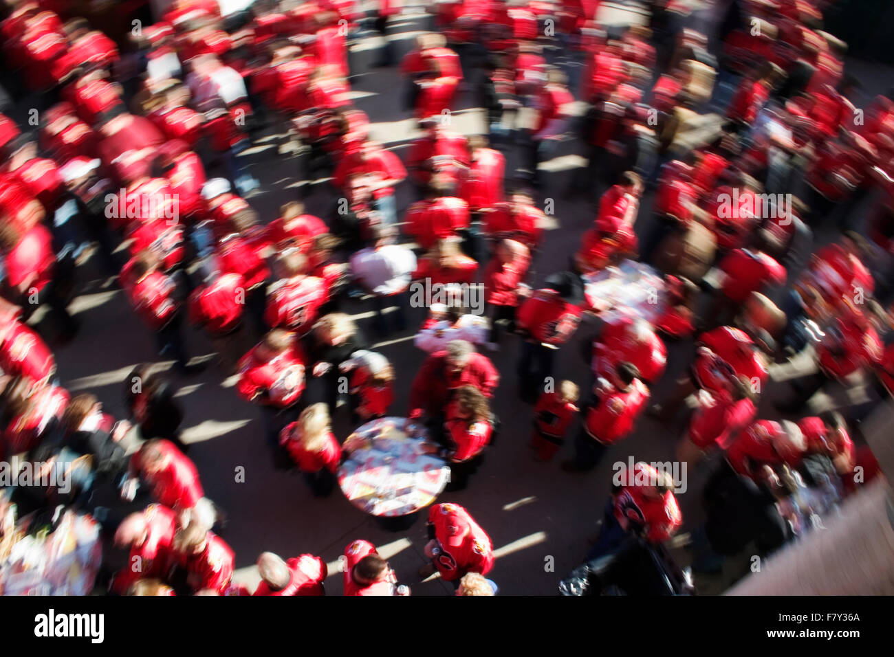 Calgary flames fans hi-res stock photography and images - Alamy