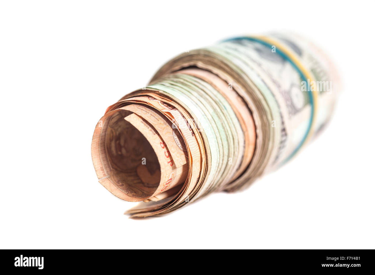 Indian currency bundle 100 rupees hi-res stock photography and images ...