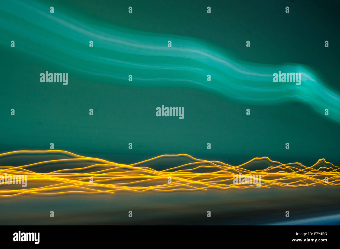 Abstract green lines hi-res stock photography and images - Alamy