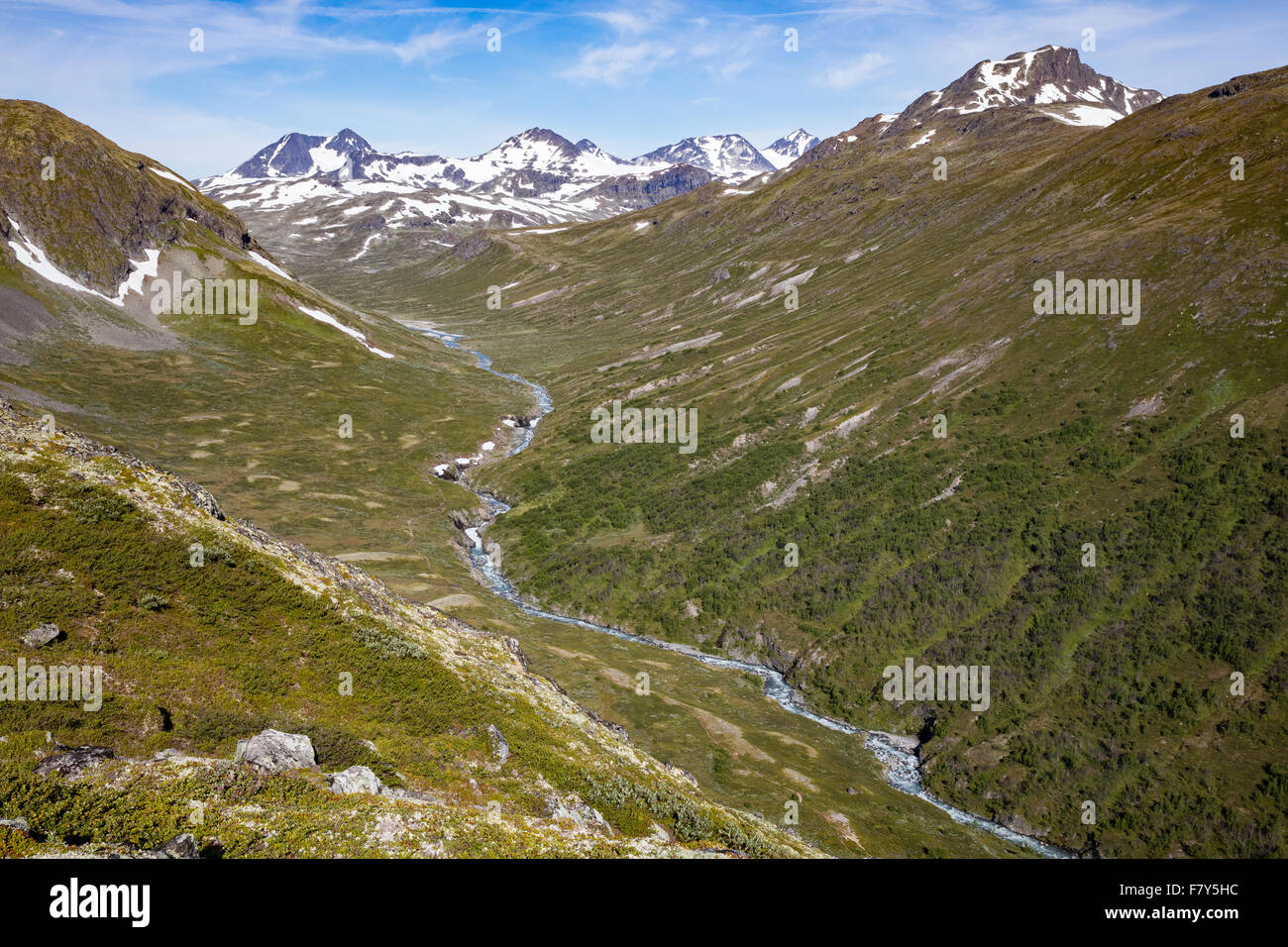 The Muru valley with the Muru river descending from the twin Memuru ...