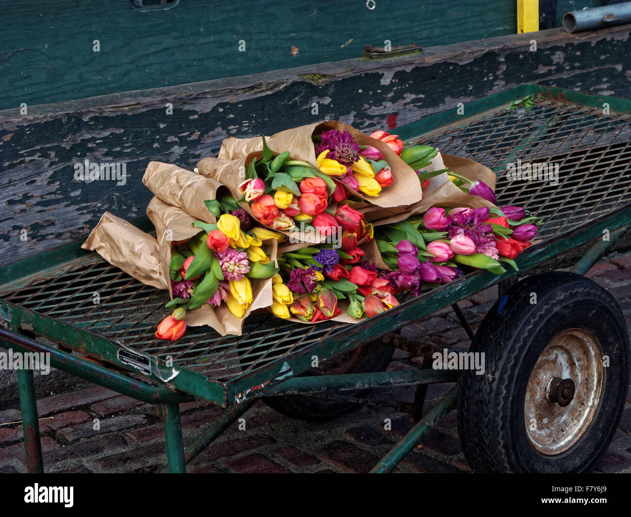 Seattle trolley hi-res stock photography and images - Alamy