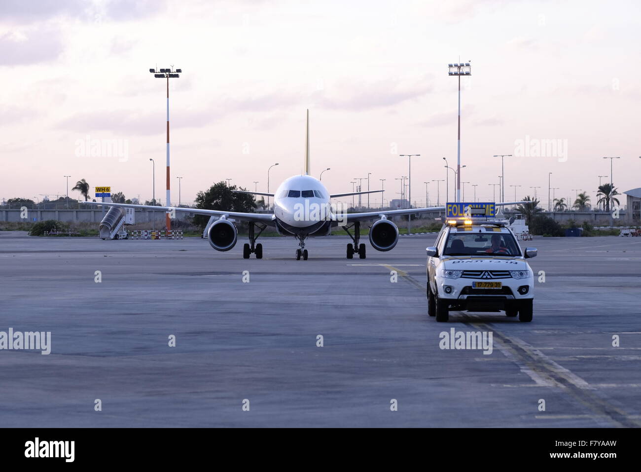 Ground Guiding High Resolution Stock Photography and Images - Alamy