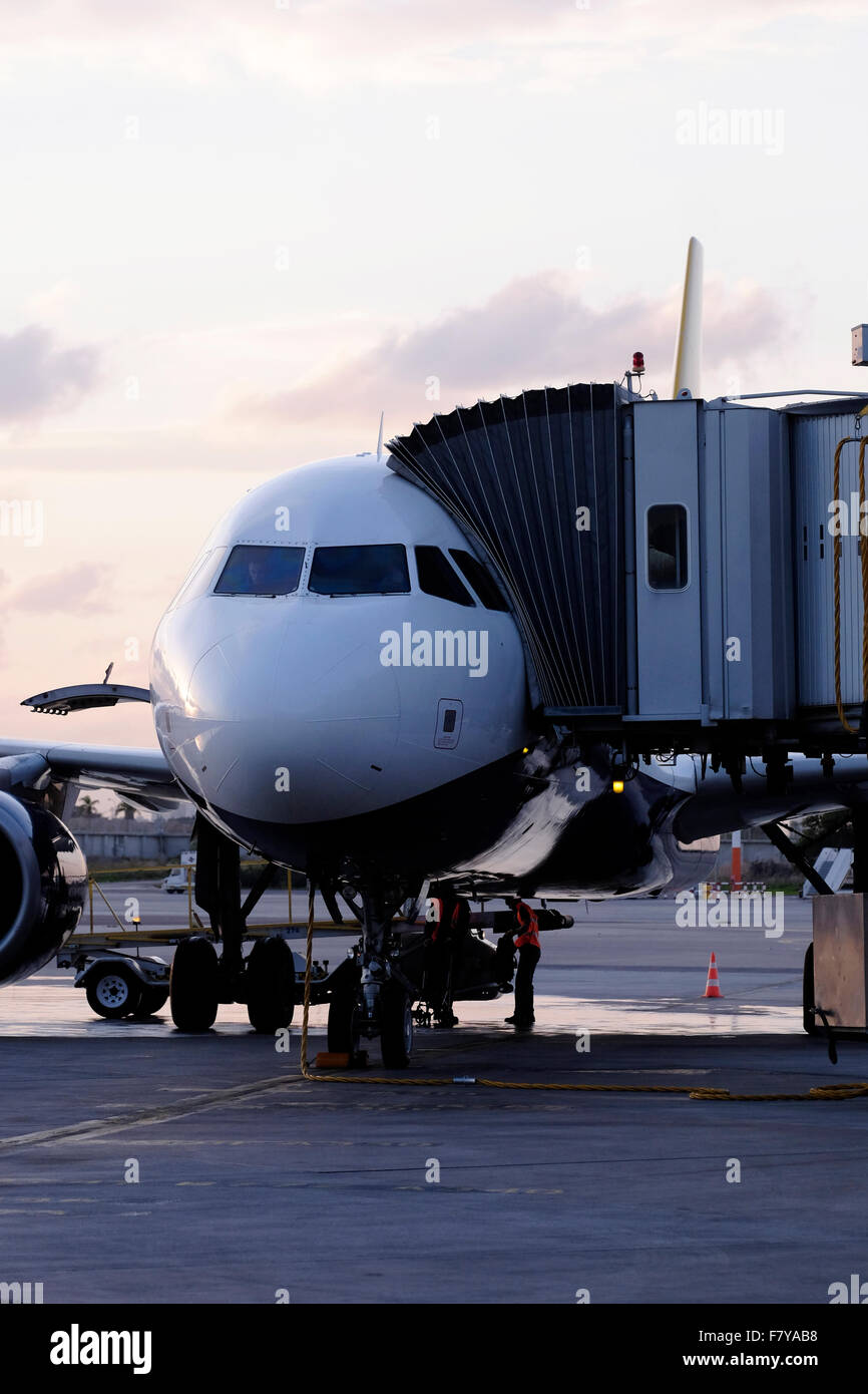 Airbus airplane jet bridge walkway hi-res stock photography and images ...