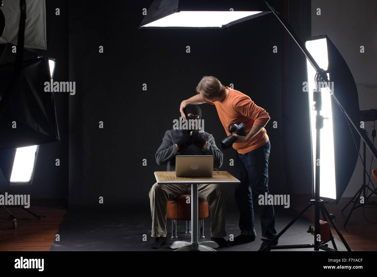 Hacker photoset backstage hi-res stock photography and images - Alamy