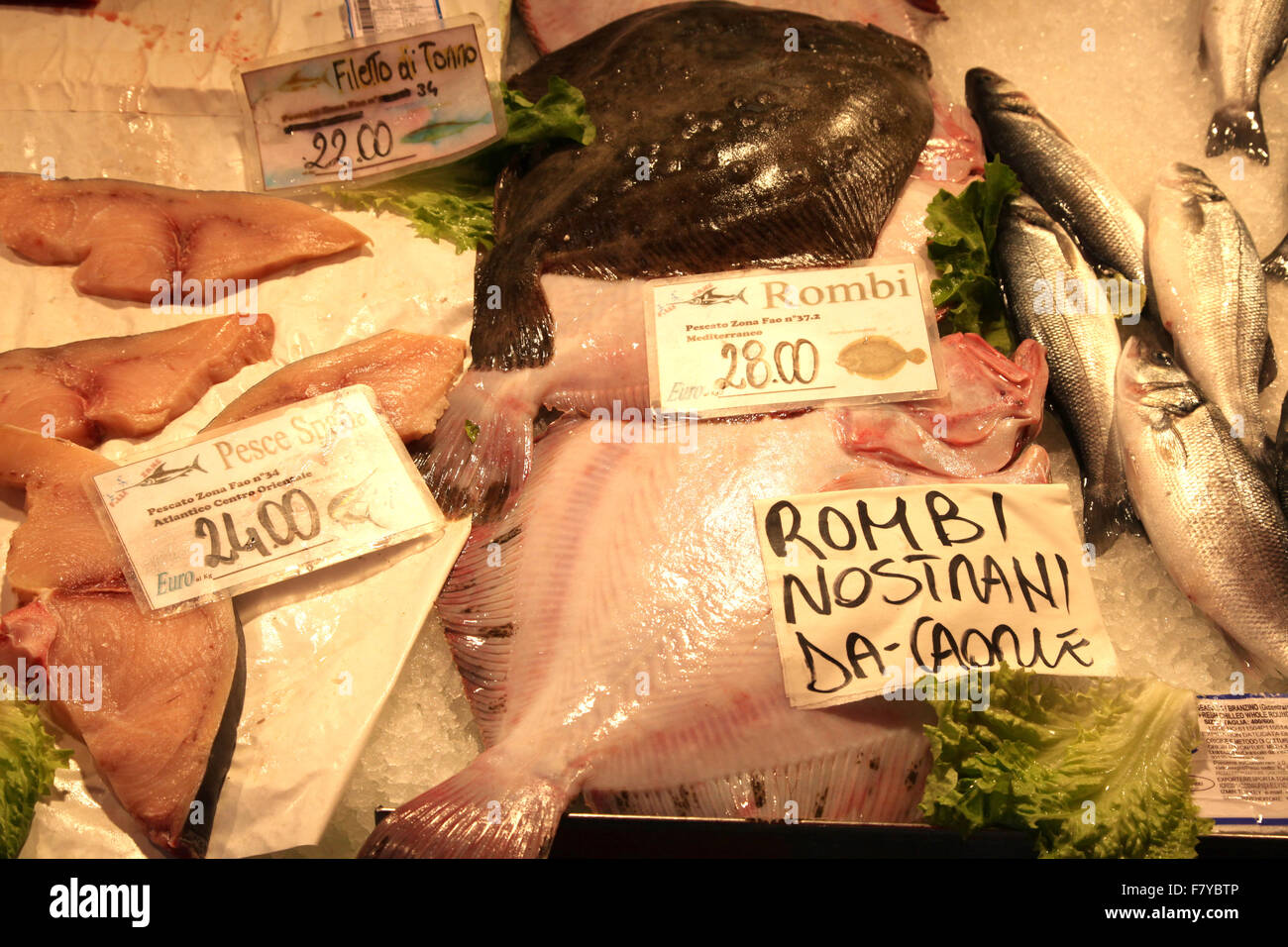 Campo della Pescheria. (Fish Market Venice Stock Photo - Alamy