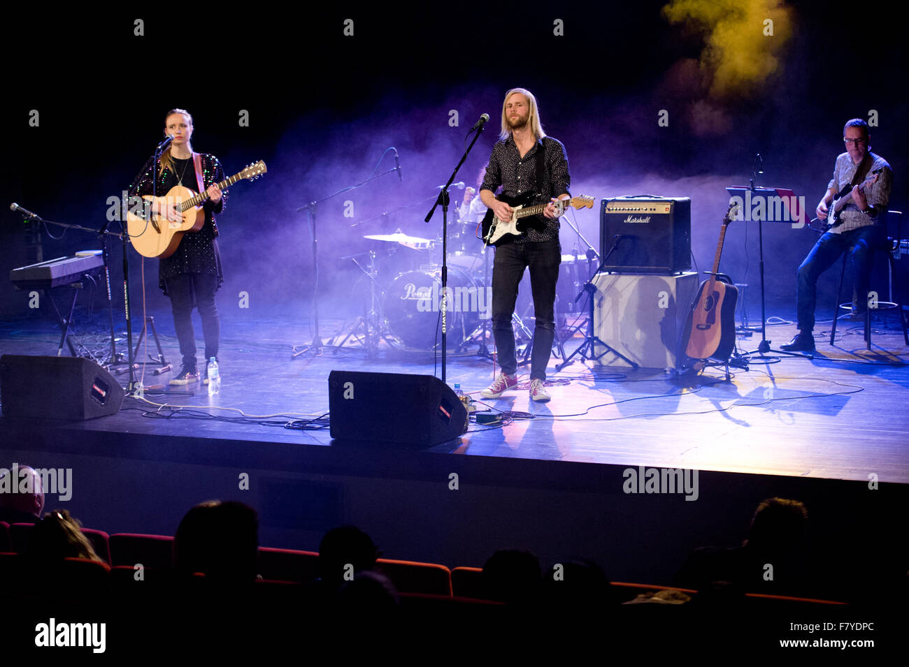 L coghlan hi-res stock photography and images - Alamy