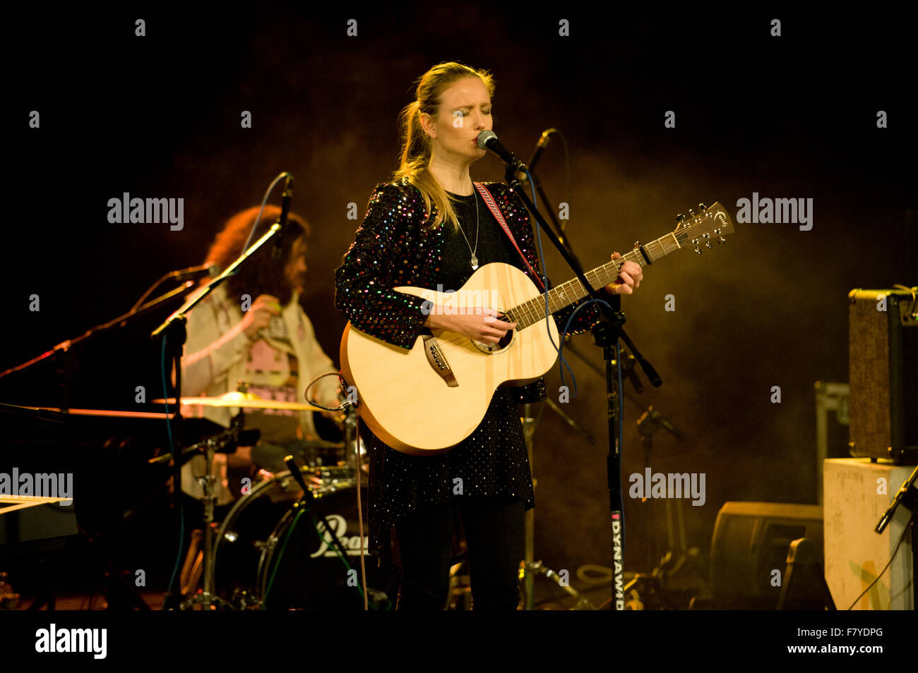 Belchatow, Poland. 3rd December, 2015. Victoria Coghlan performs with ...