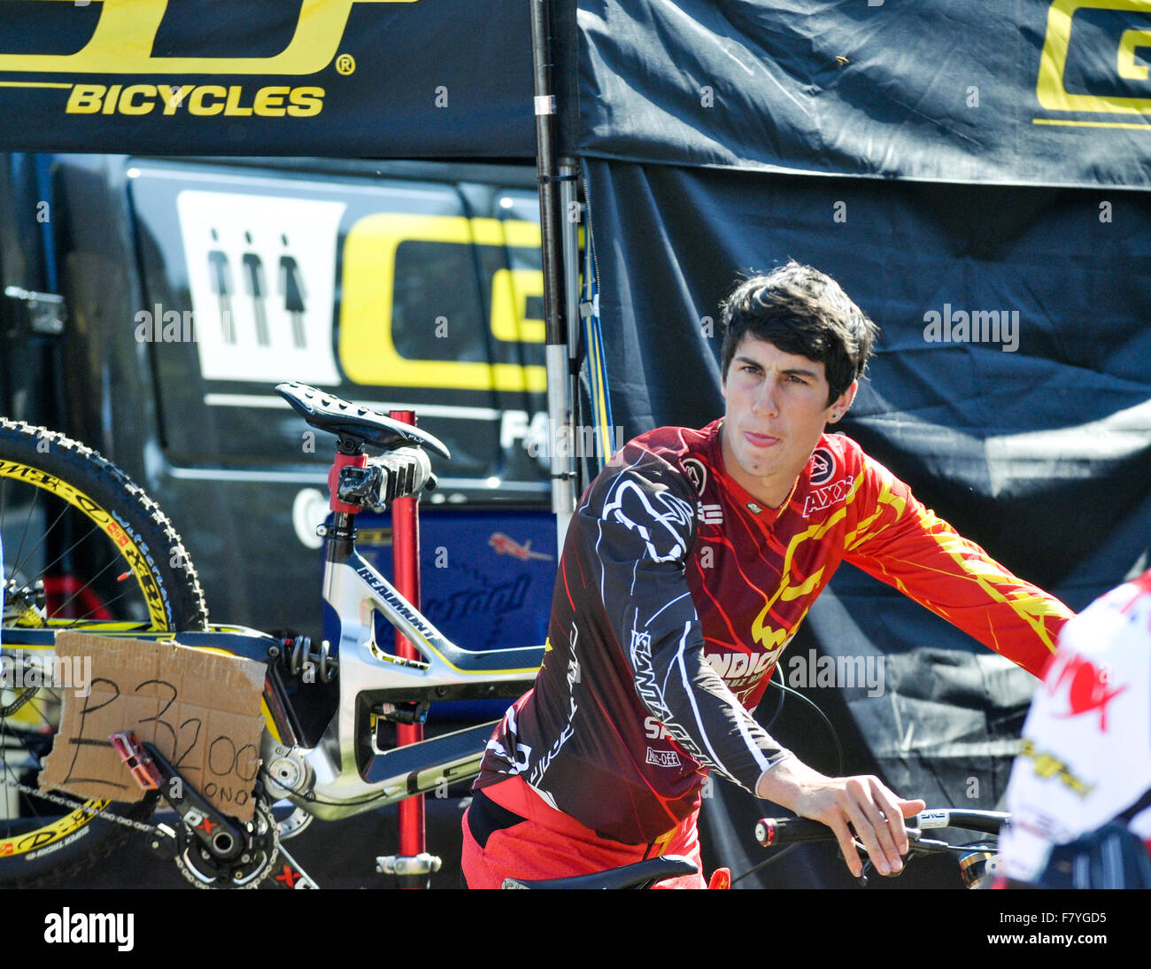 Josh Bryceland in the pits at a British Downhill National Championship ...