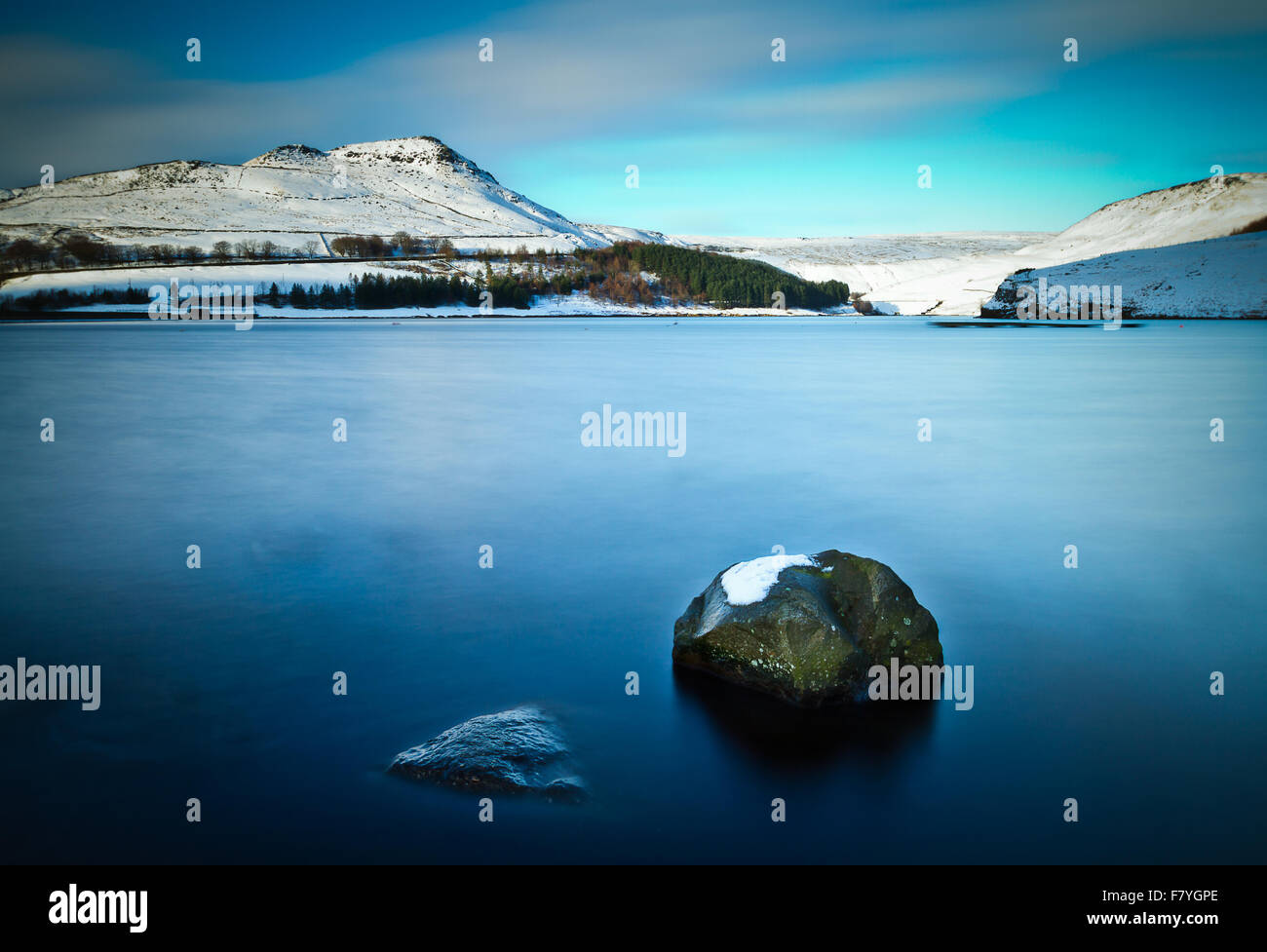 Winter at Dovestone Reservoir Stock Photo - Alamy